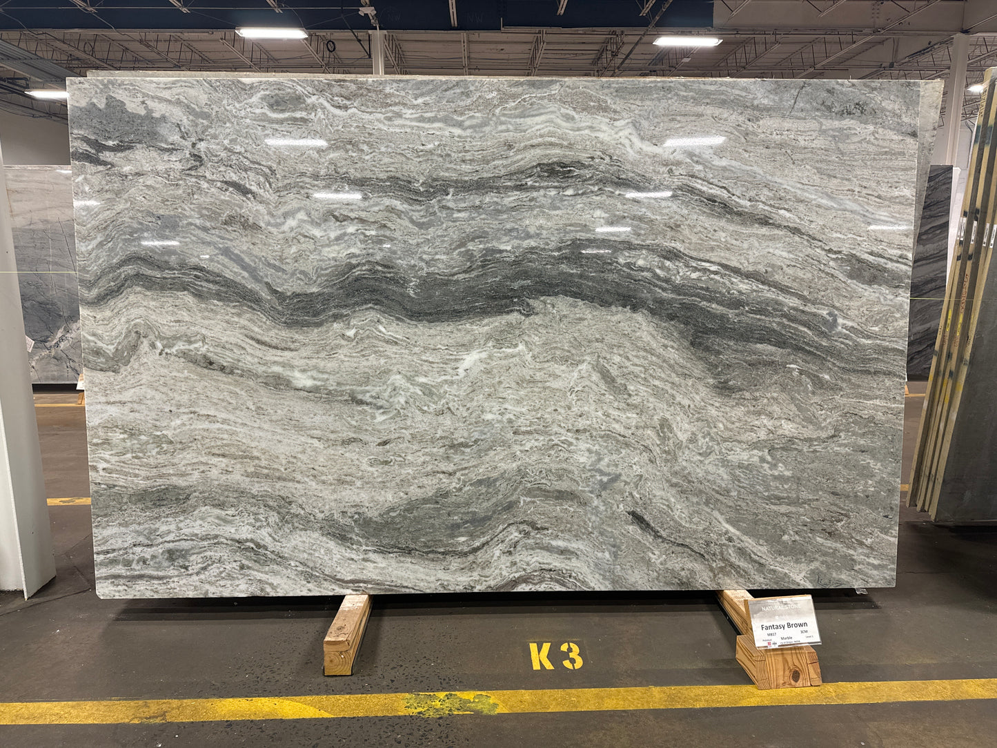 Fantasy Brown Slab – Daltile Philadelphia