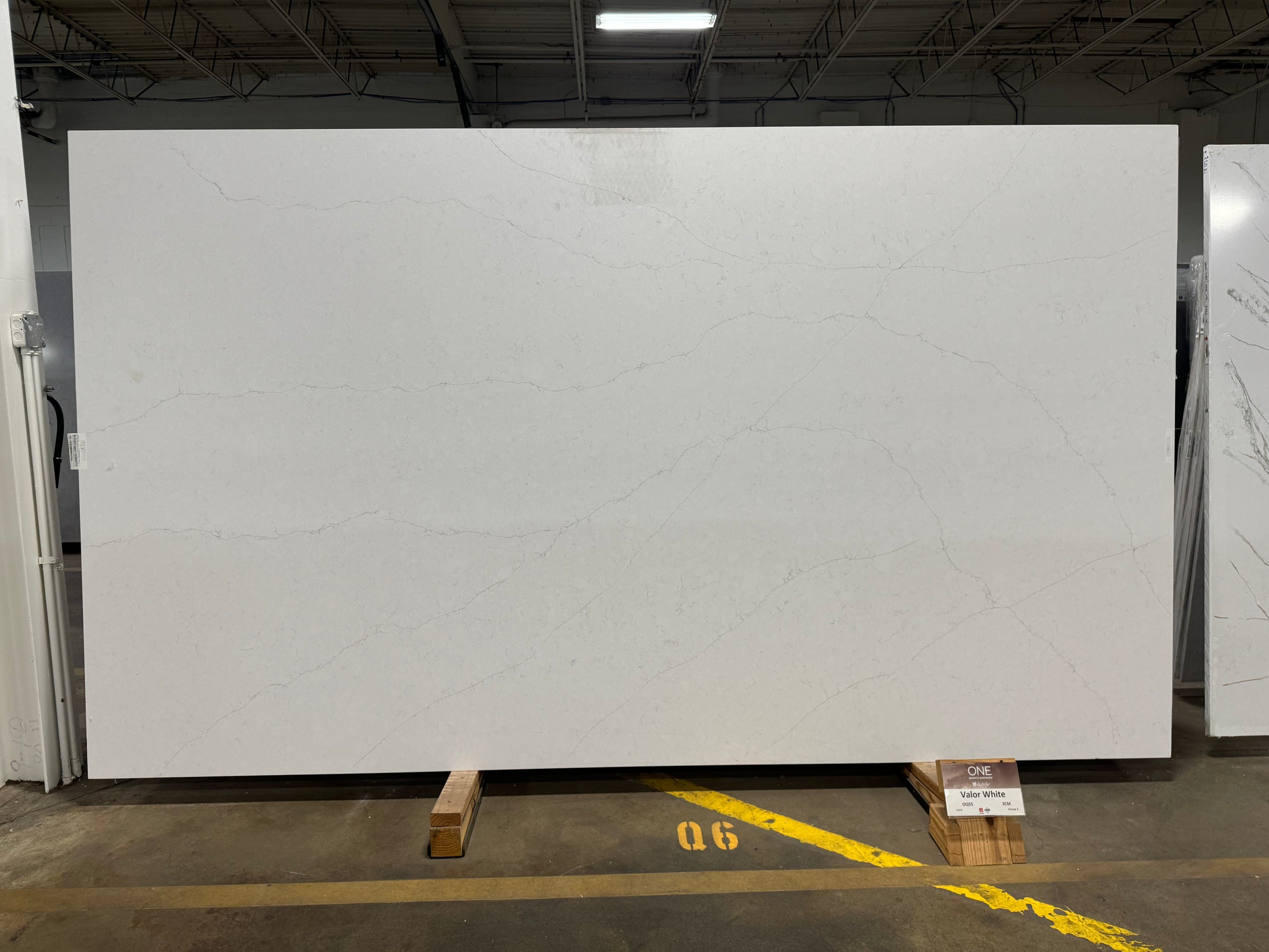 Valor White – Daltile Philadelphia